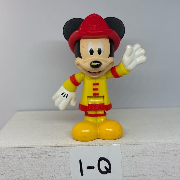 Disney | Toys | Disney Jr Mickey Mouse Clubhouse Firefighter Figure 3 ...